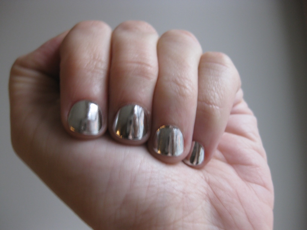 Minx Manicures: Not for the Antisocial | Wendy Brandes Jewelry Blog
